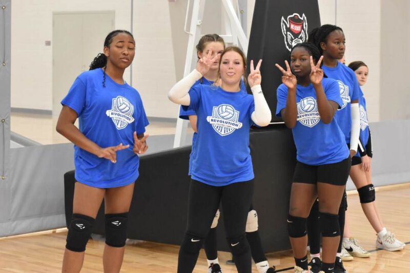 Girls Volleyball Camp at Ohio State University | OH Camps